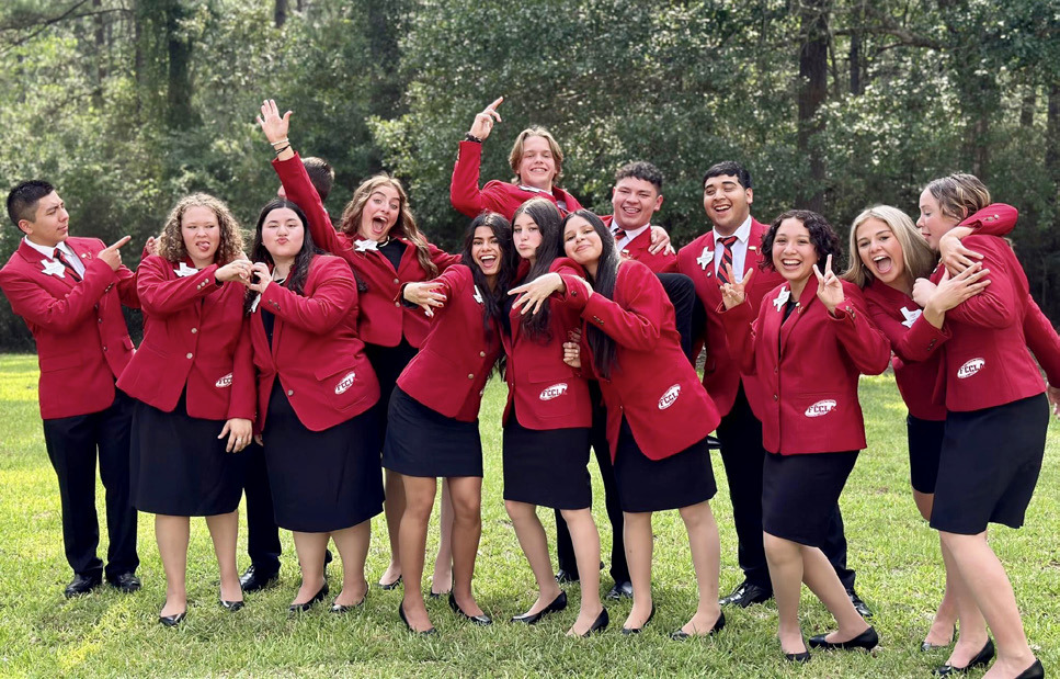 Ward attends FCCLA Officer Leadership Training | Red River Sun