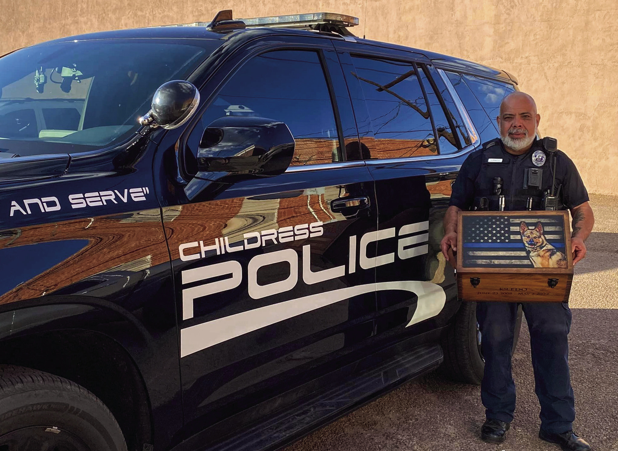 Officer Rodriguez presented memory box in honor of K-9 Edo | Red River Sun